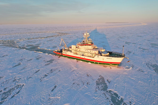Improved Arctic-faring ships and shipbuilding from new international ...